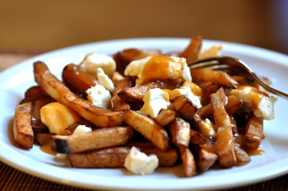 LE BONHEUR EST SANS GLUTEN : Recette sans gluten: sauce à poutine
