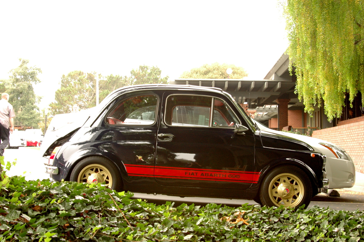 OLD PARKED CARS.: 1972 Fiat Abarth 695.