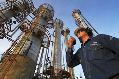 La problemática del gas en Bolivia: HISTORIA DE YPFB