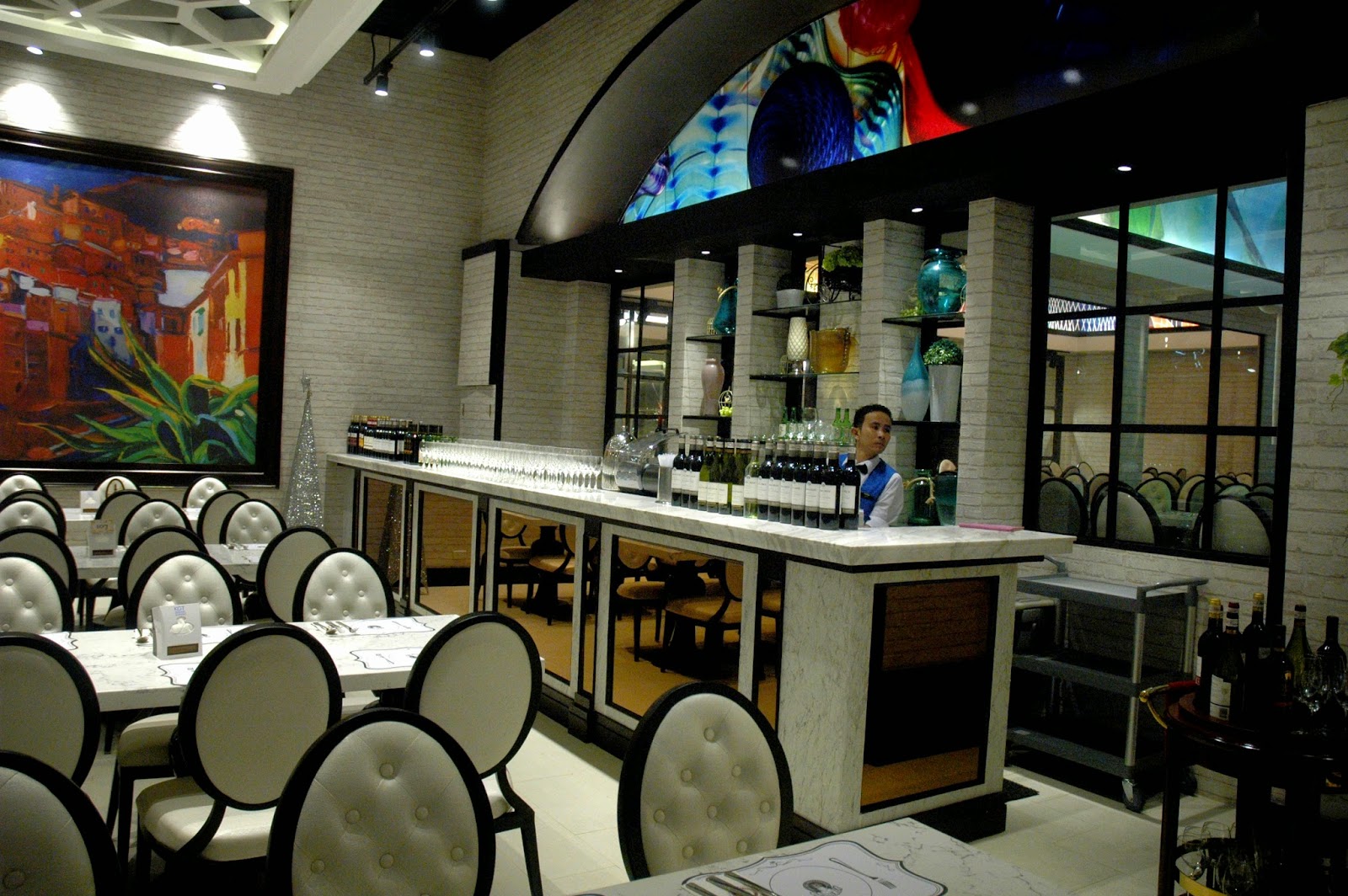 DUDE FOR FOOD: Food News: Vikings Invade SM Jazz Mall