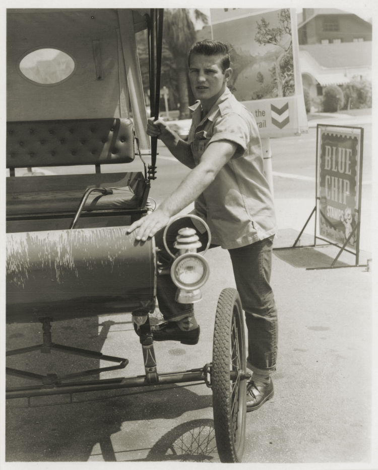 Gods and Foolish Grandeur: Beefcake cowboy - Jim Lassiter, aka Larry ...