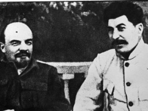 ΧΑΜΟΣ ΣΥΝΤΡΟΦΟΙ...!!! ΑΝΟΙΓΕΙ Ο ΦΑΚΕΛΟΣ ΔΟΛΟΦΟΝΙΑΣ ΤΟΥ ΒΛΑΝΤΙΜΙΡ ΛΕΝΙΝ ...