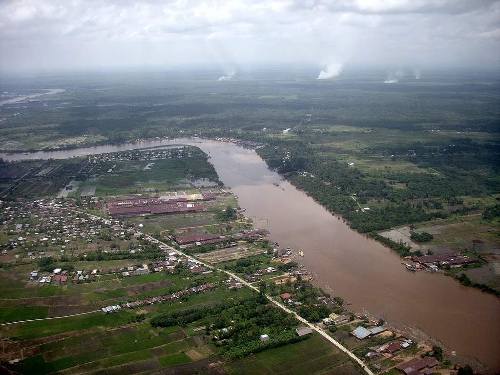 Sungai Kapuas, Pontianak. | Provinsi Seribu Sungai;Kalimantan Barat