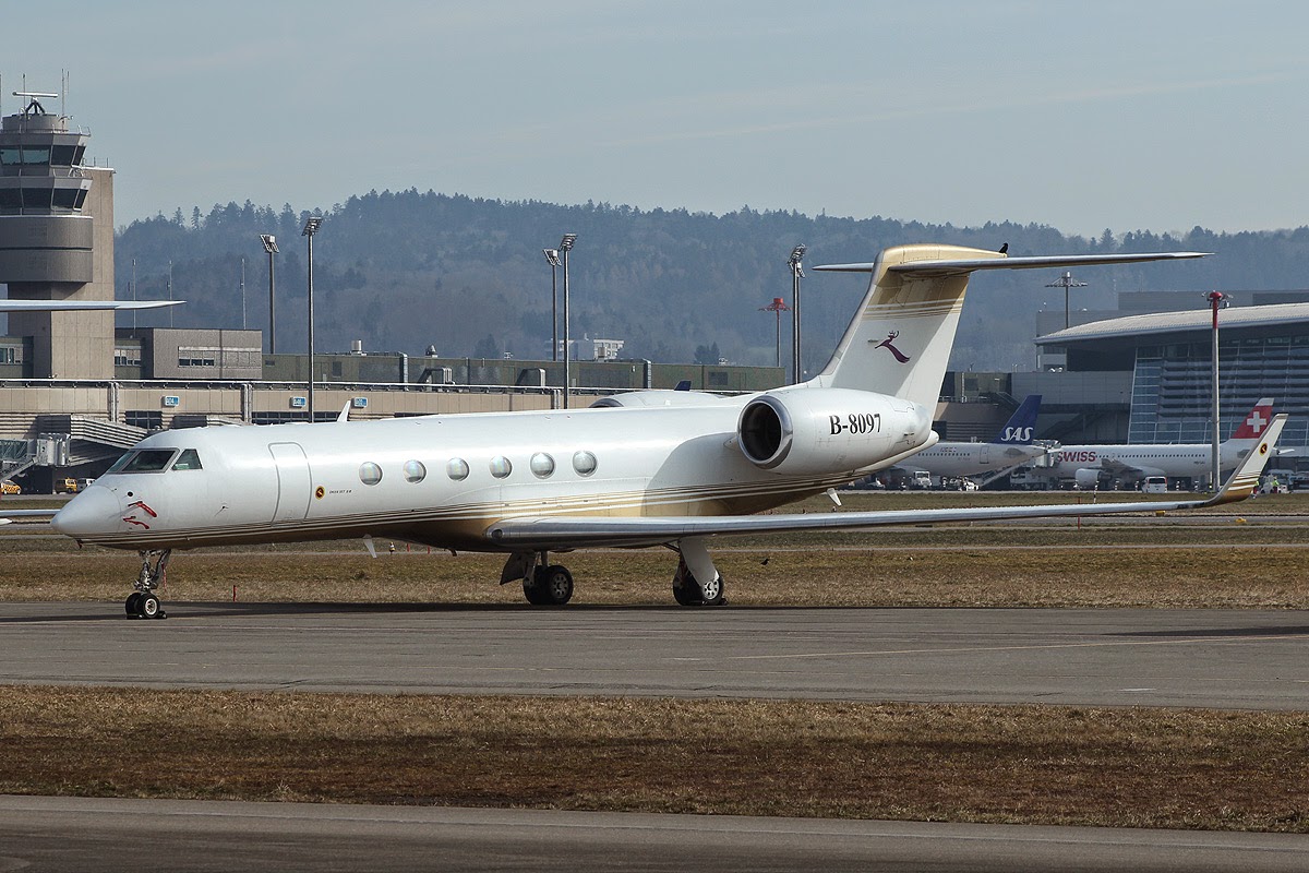 Eastwings: Gulfstream V * Capital Airlines * B-8097