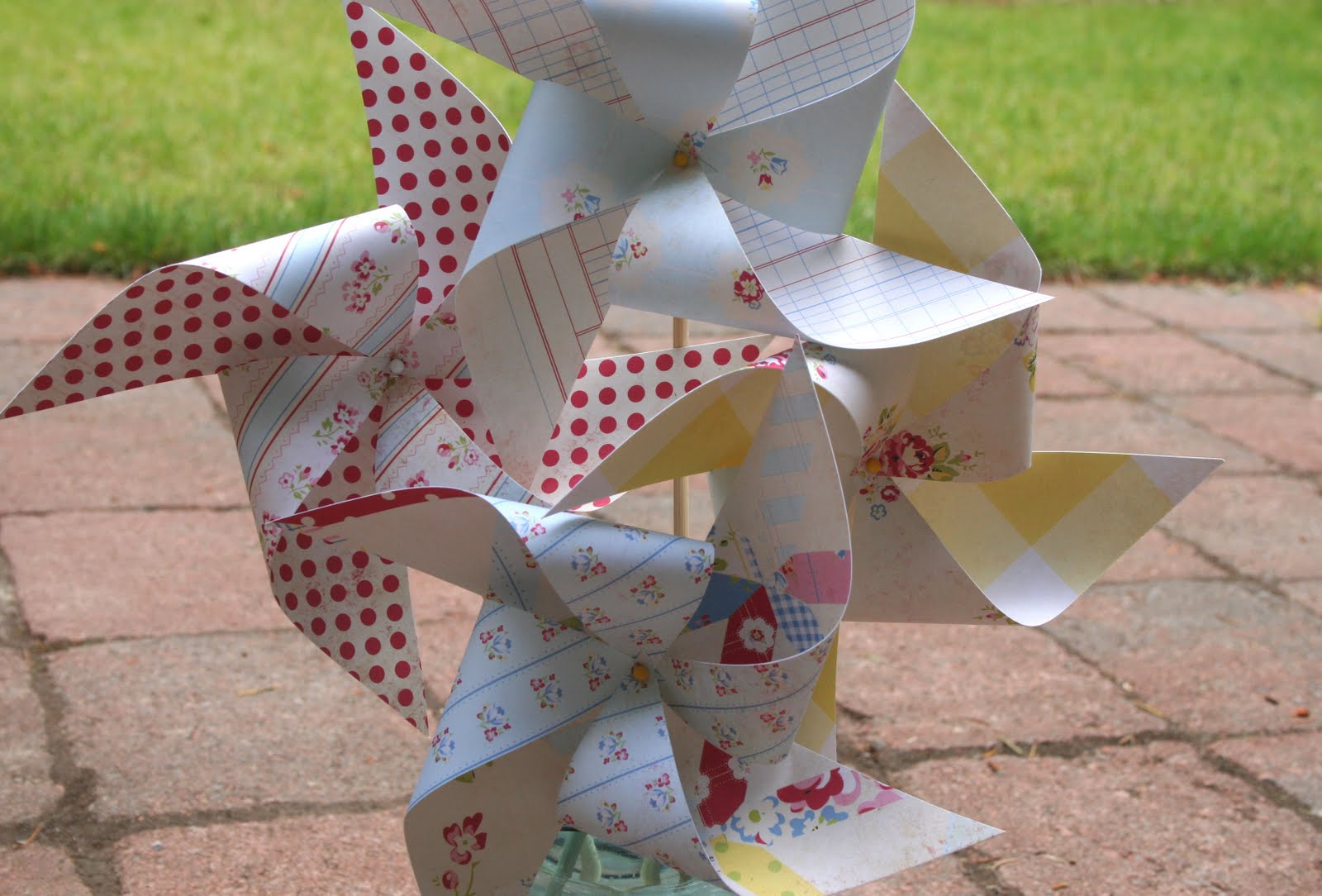 lovely little handmades: pinwheels