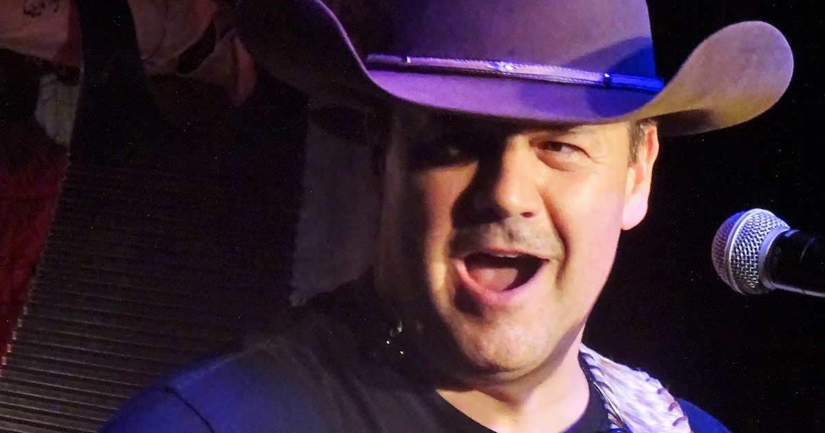 The Manhattan Beat: Roger Creager at Hill Country Barbecue Market