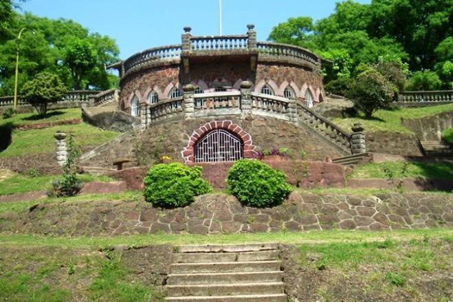 Atractivos de Colon - El Parque Quiros
