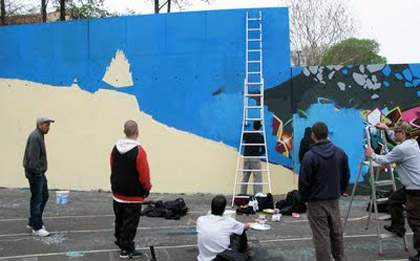 making graffiti alphabet by artists at Graffiti Art Design