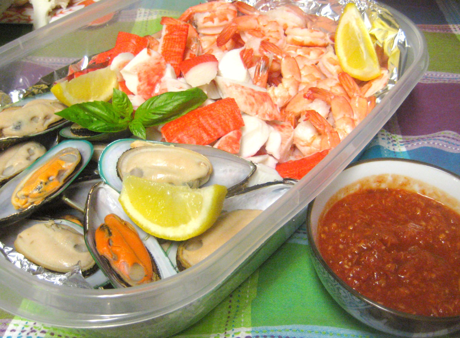 Susan's Savour-It!: DIY Seafood Cocktail Platter...
