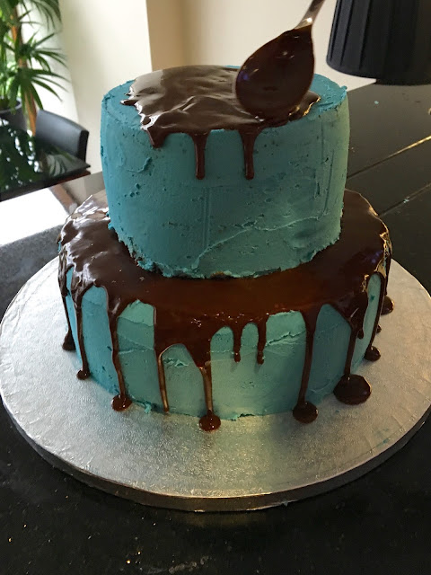 Sharkett Sisters: EXTREME CHOCOLATE CAKE