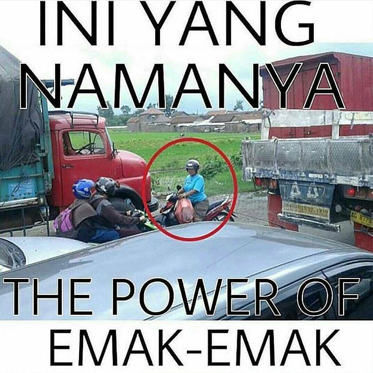15 Meme Lucu The Power of Emak-Emak