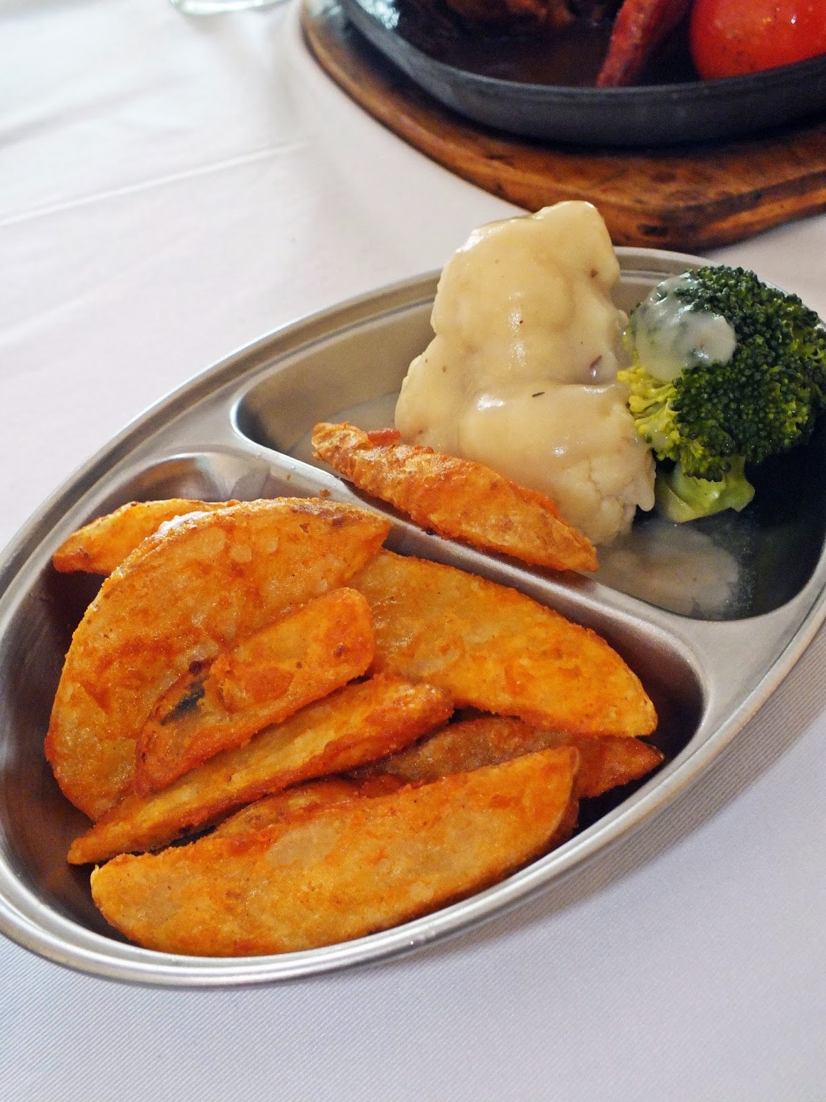 Venoth's Culinary Adventures: Coliseum Cafe & Grill Room @ Plaza 33 ...