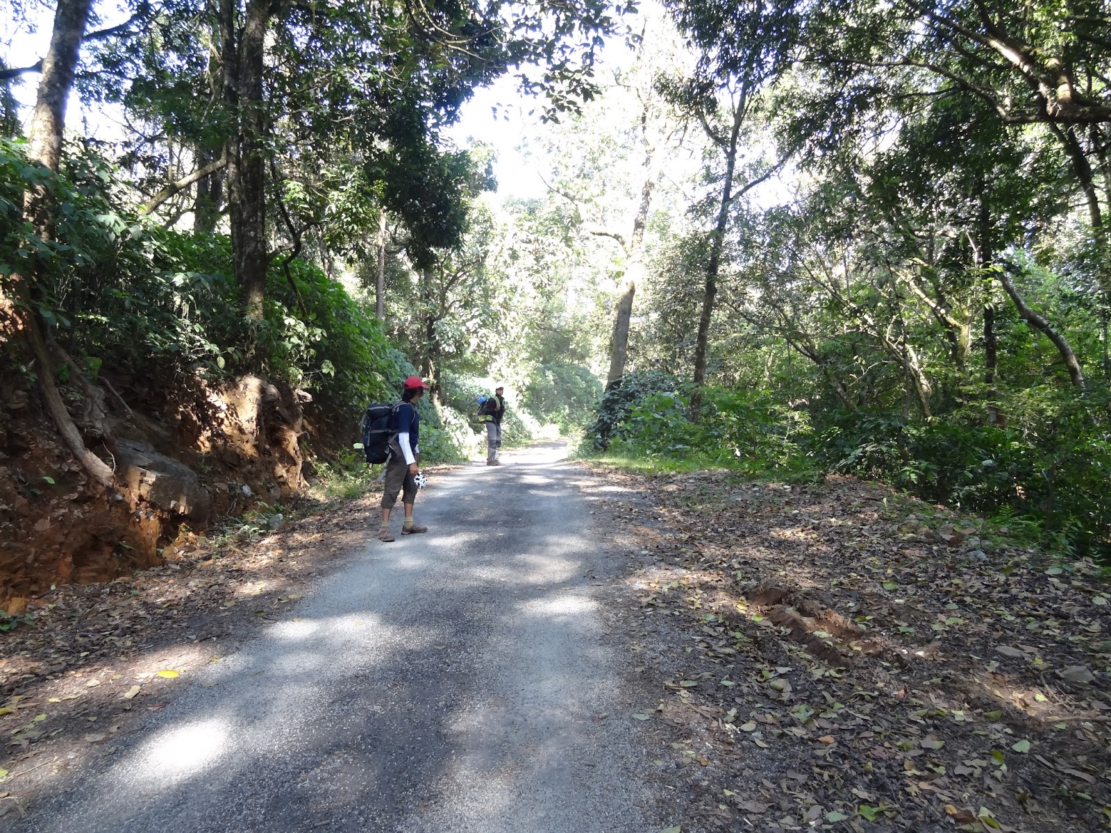 Exploration Trek - Bandajje Arbi & Ballarayanadurga fort - Bangalore ...