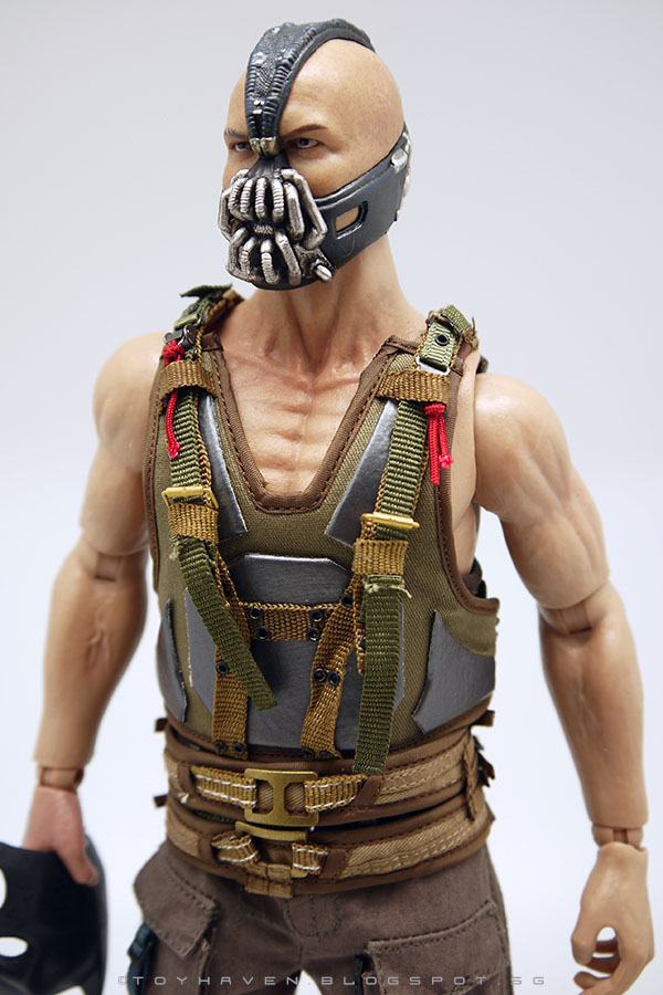 toyhaven: Not Hot Toys Bane but custom-made 1/6th scale Bane costume ...
