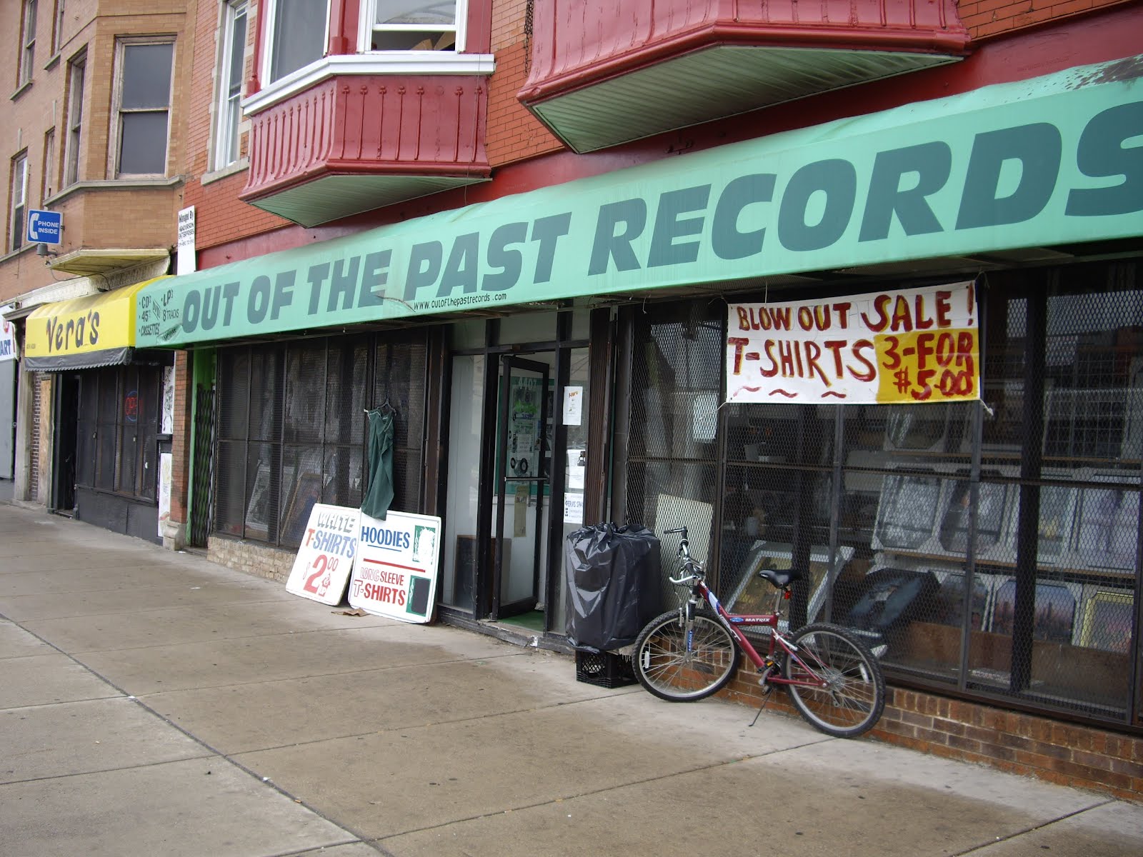 Juke Joint Blues & Soul: OUT OF THE PAST RECORDS, CHICAGO