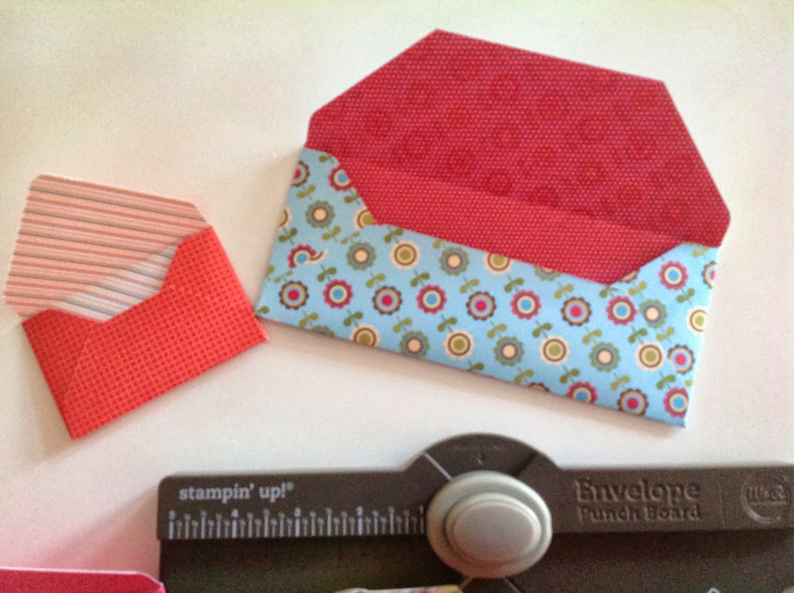 I love craft time: Envelope Punch Board