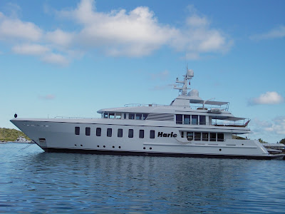 Megayacht Global: Feadship Launch New F45 "Helix"