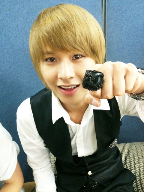 Nia Moon: Biodata / profile Member ZE:A