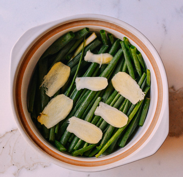 Dong Bo Rou ( Dongbo Braised Meat)
