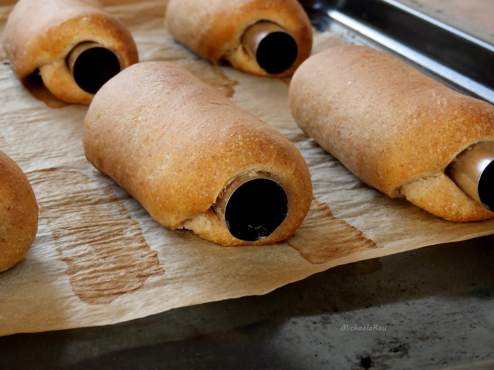 Párek v rohlíku (z trouby)