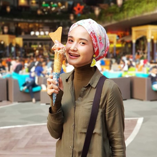 √ 25 Model Hijab Turban Modern Paling Hitz Kekinian yang Wajib Kamu ...