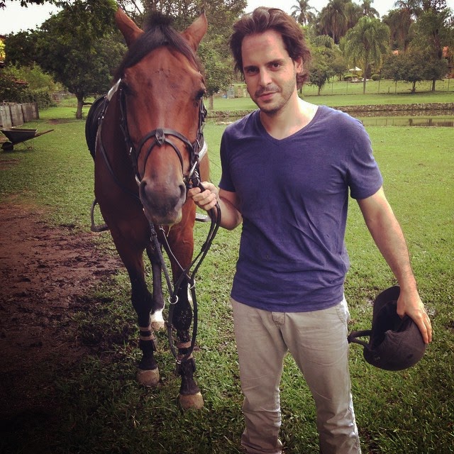 Murilo Meola treina com cavalos para personagem em “Cúmplices de um ...