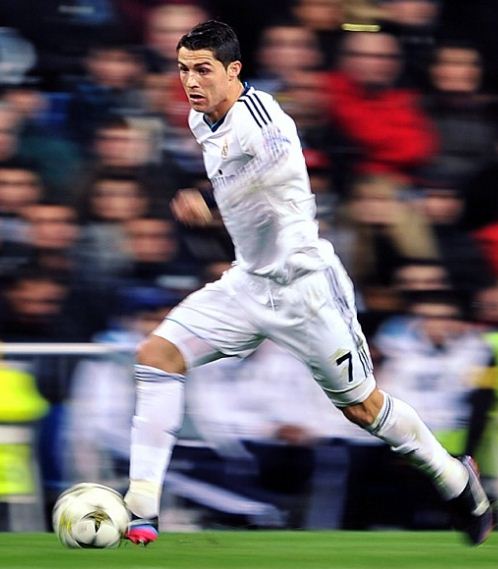 Cristiano Ronaldo Running with High speed | Picturolisis