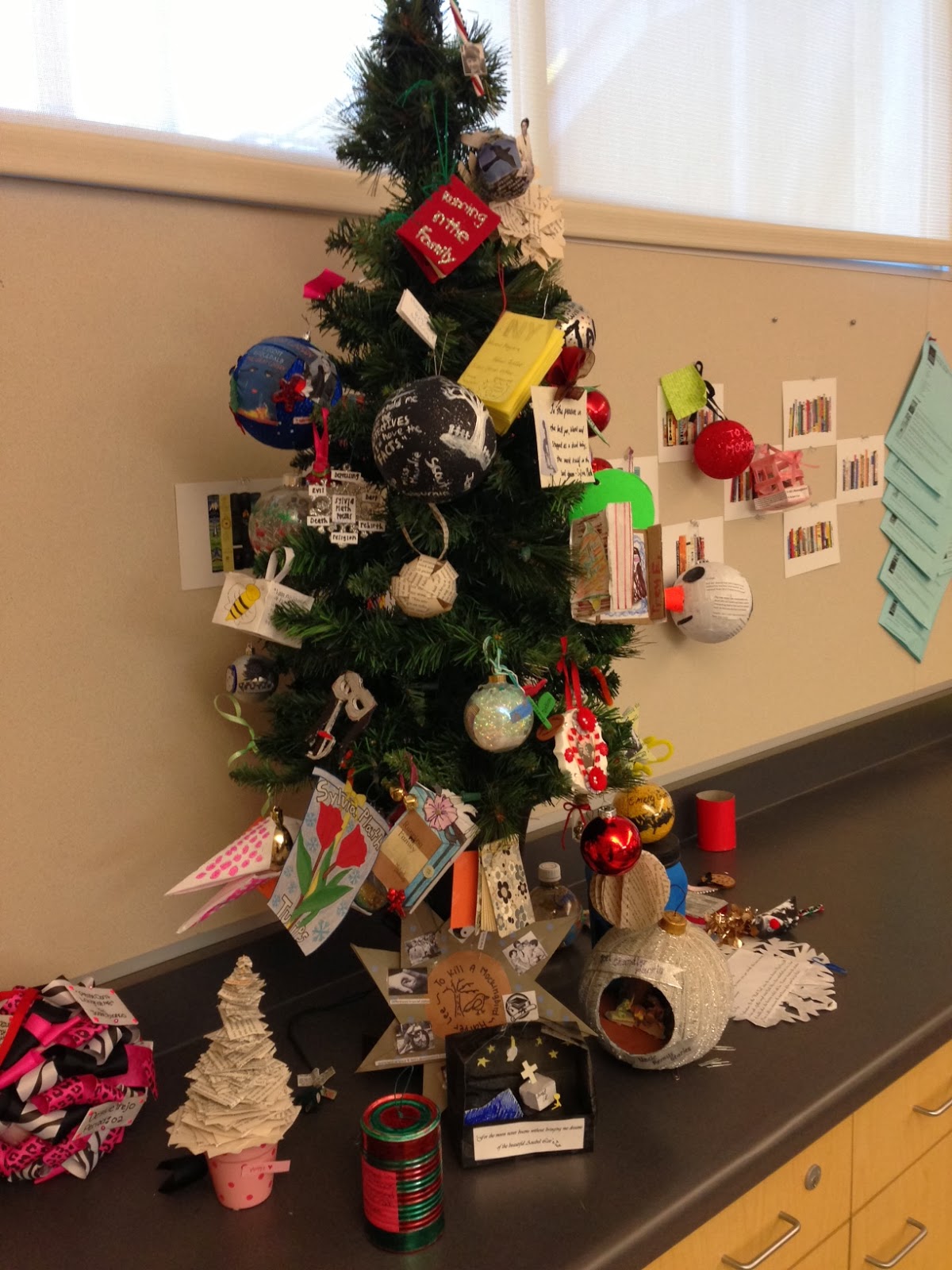 Bookishly Boisterous: A Literary Christmas Tree