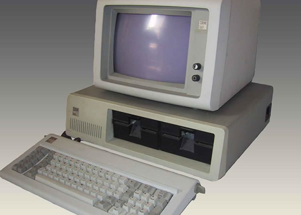 StrongInfo: Primeiro Computador Pessoal da IBM, o 5150 completa 30 anos