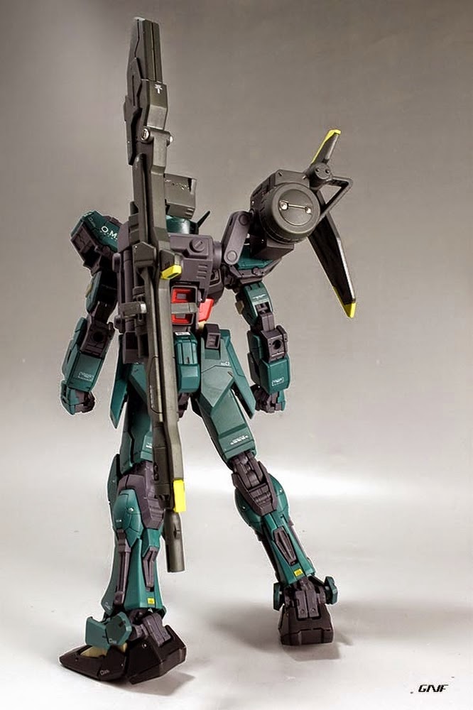 Gundam Family: RG 1/144 Launcher Strike Custom Build