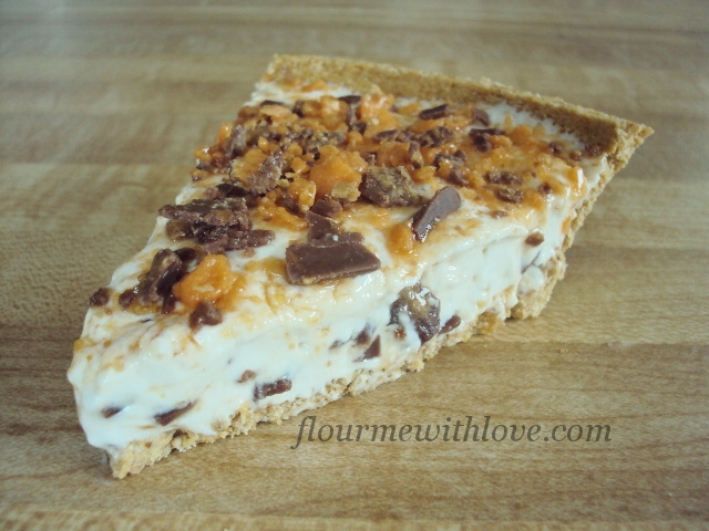 No Bake Candy Bar Pie | Flour Me With Love