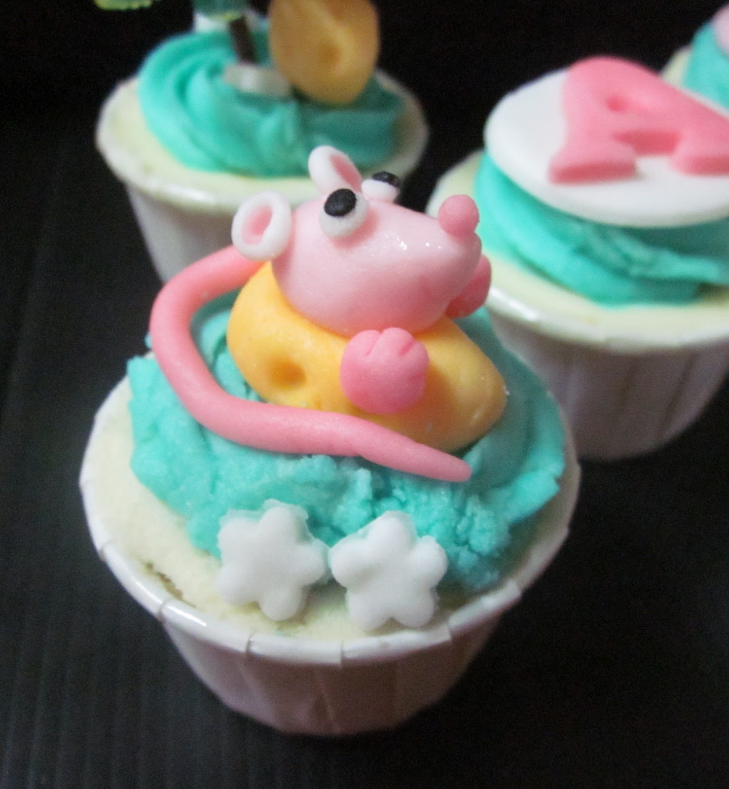 Sweet-Treatz: Mouse Cupcakes