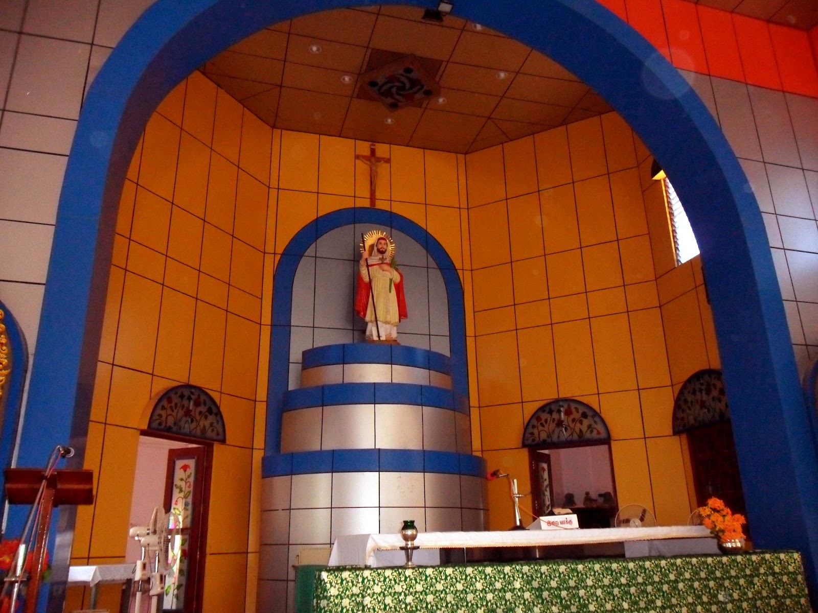 Tamilnadu Tourism: Oriyur Arulanandar Church, Ramanathapuram