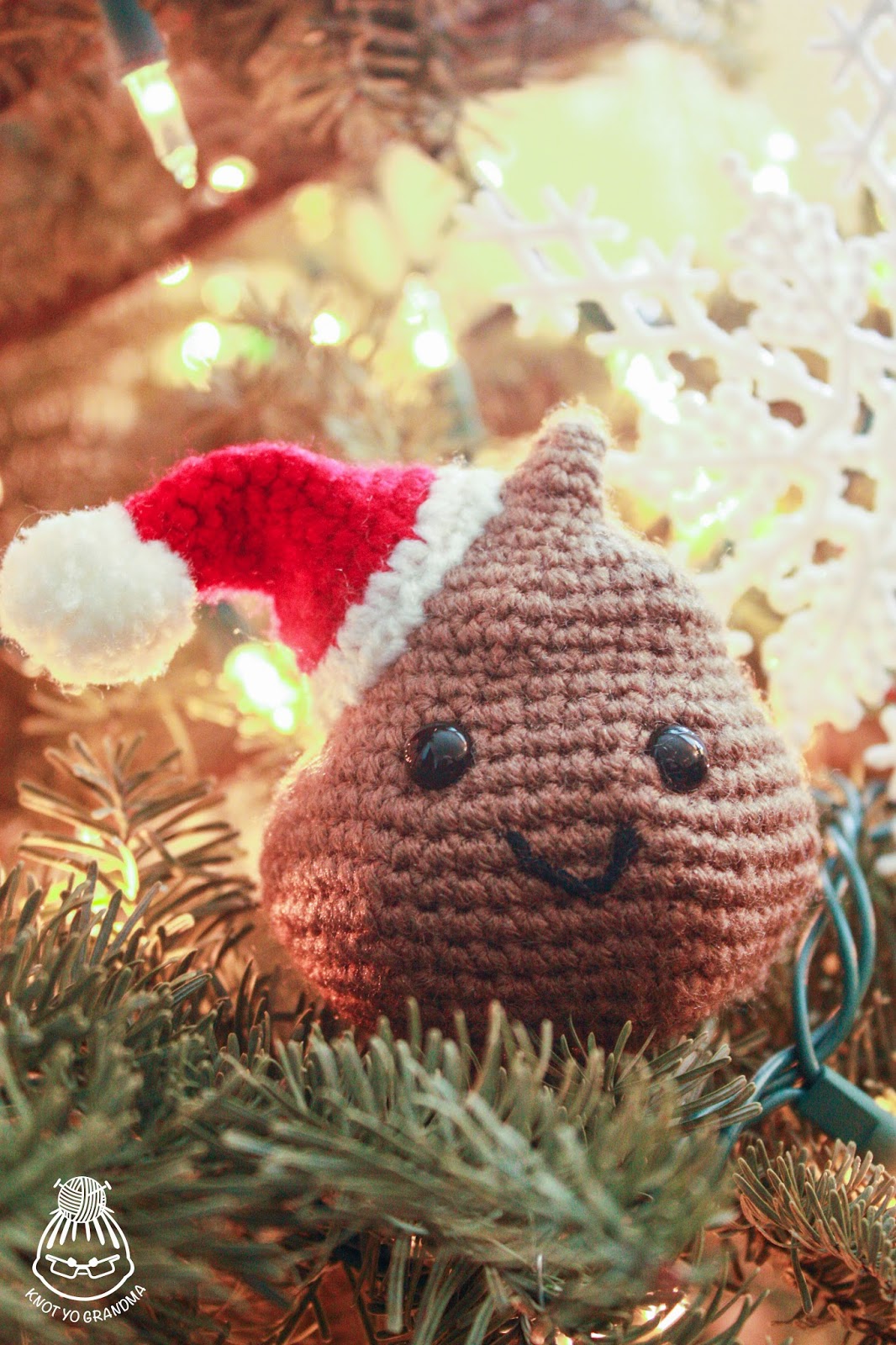 Knot Yo Grandma: Jolly Amigurumi Santa Poo