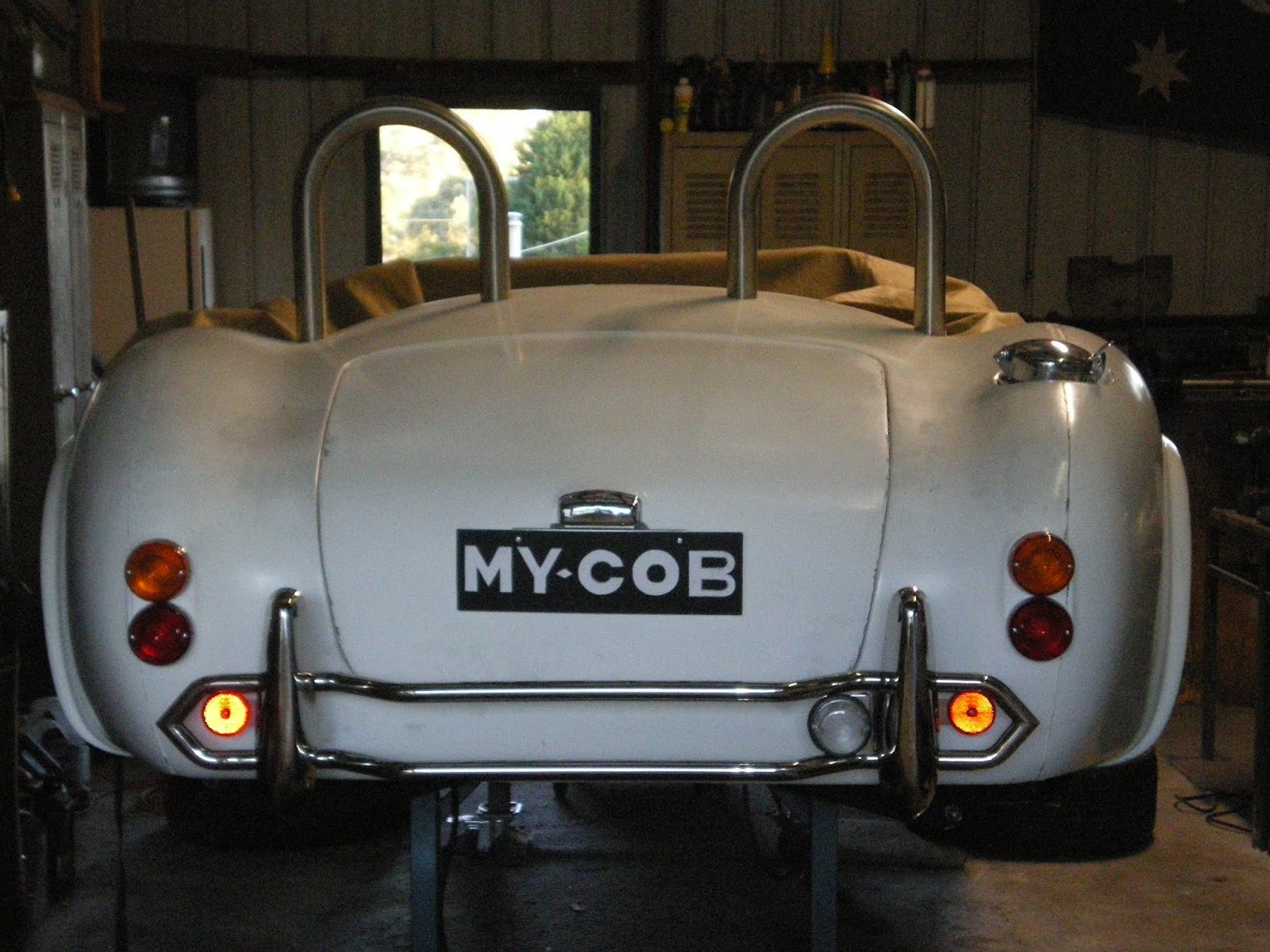 Classic Revival AC Cobra Replica SC 427 : Rear bumper bar, Petrol cap ...