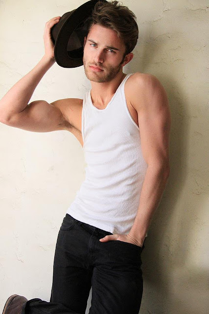 Sean Thompson by Ray John Pila | Oh yes I am