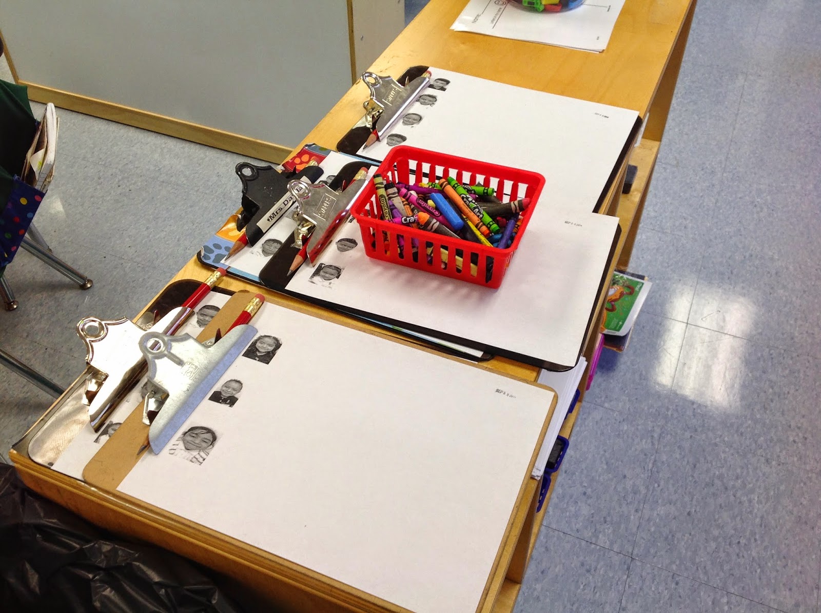 Establishing a Morning Sign-In Routine | Chalk Talk: A Kindergarten ...