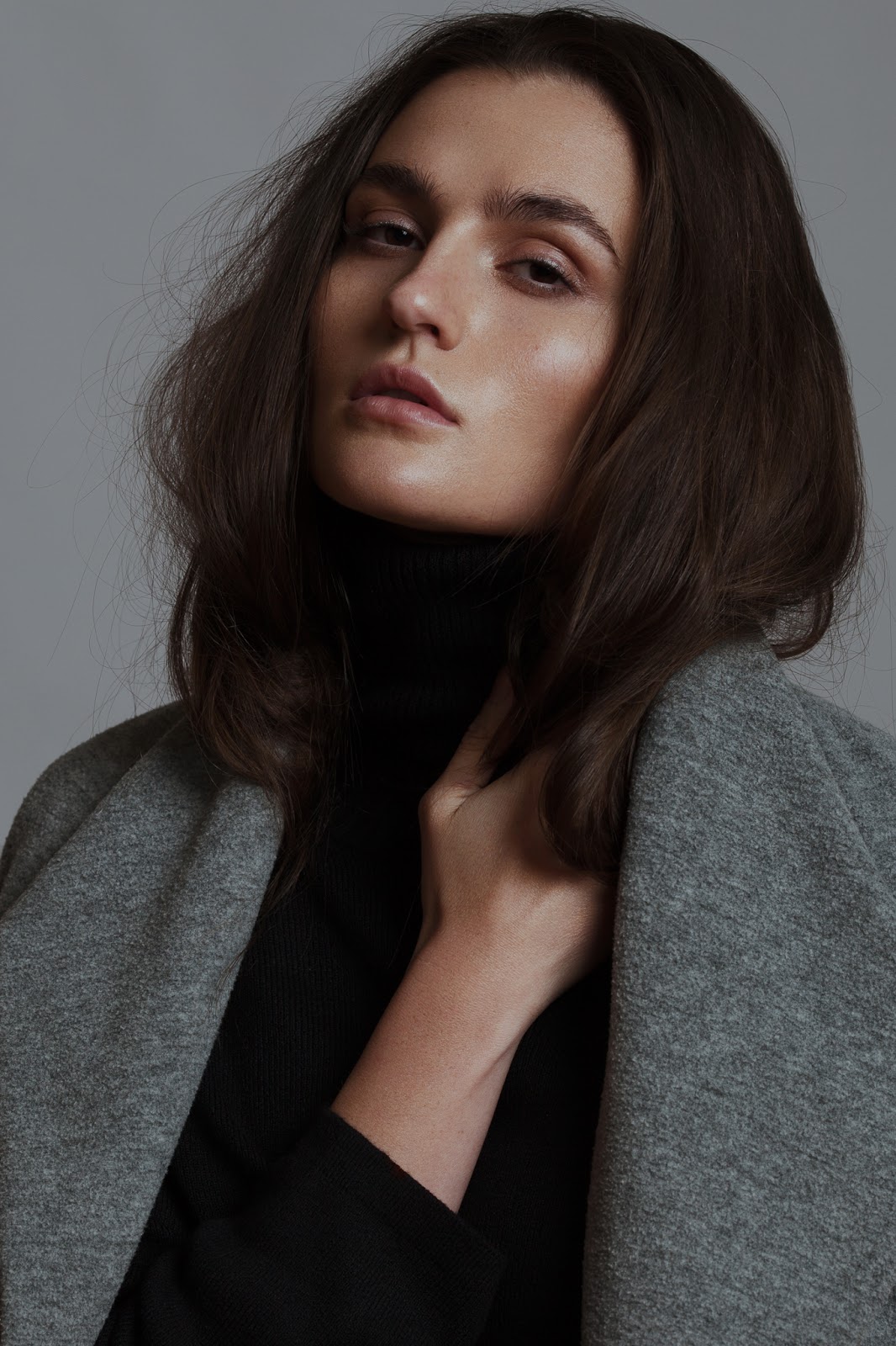 Kim Dawson Agency: Christine Burns and Tori shot by Michael Myers with ...