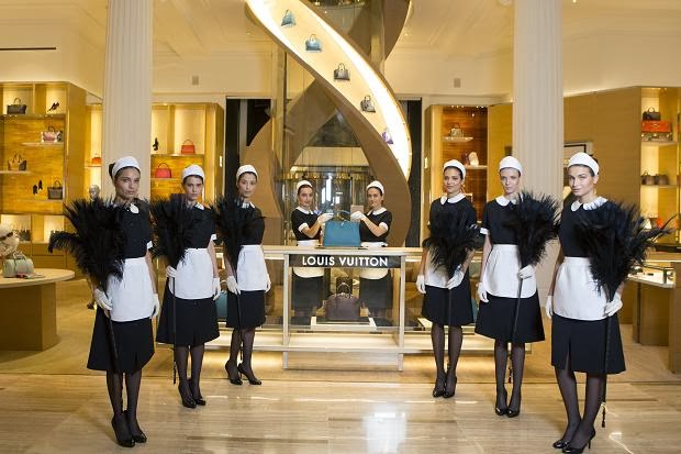 Louis Vuitton Sales Associate Uniformed | semashow.com