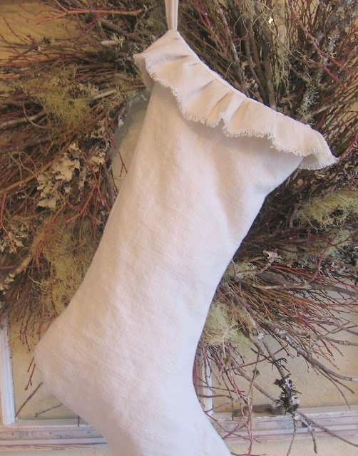 Ticking and Toile: ~stocking giveaway!~