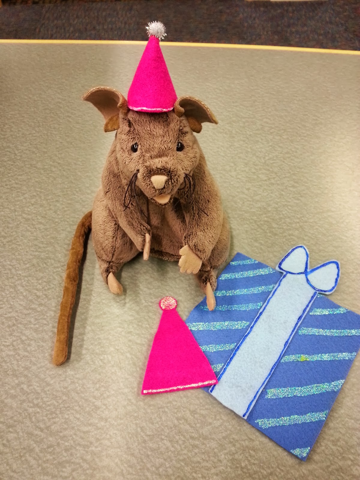 Library Village: Flannel Friday - Happy Birthday Mouse