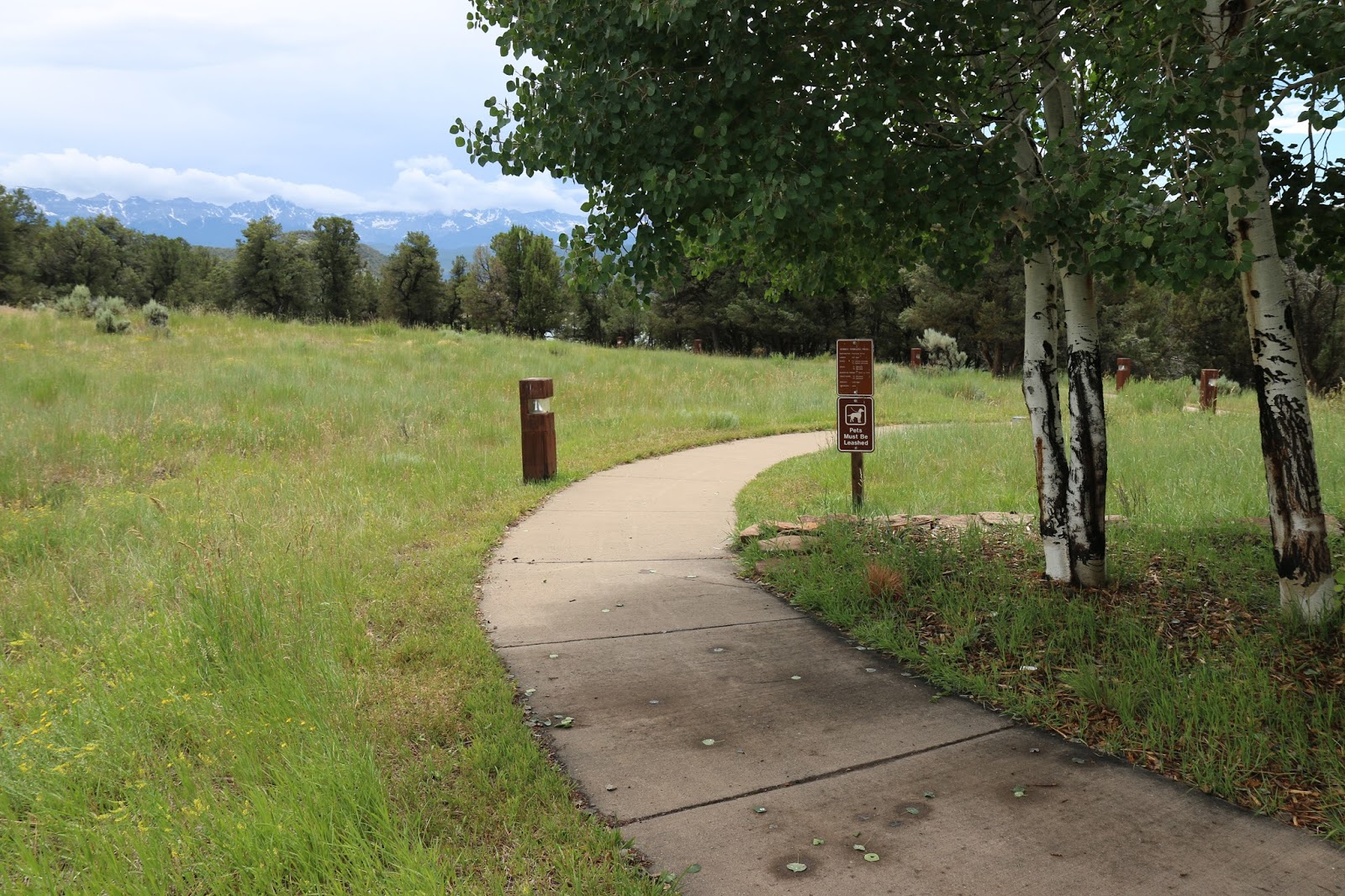 gjhikes.com: Overlook Point