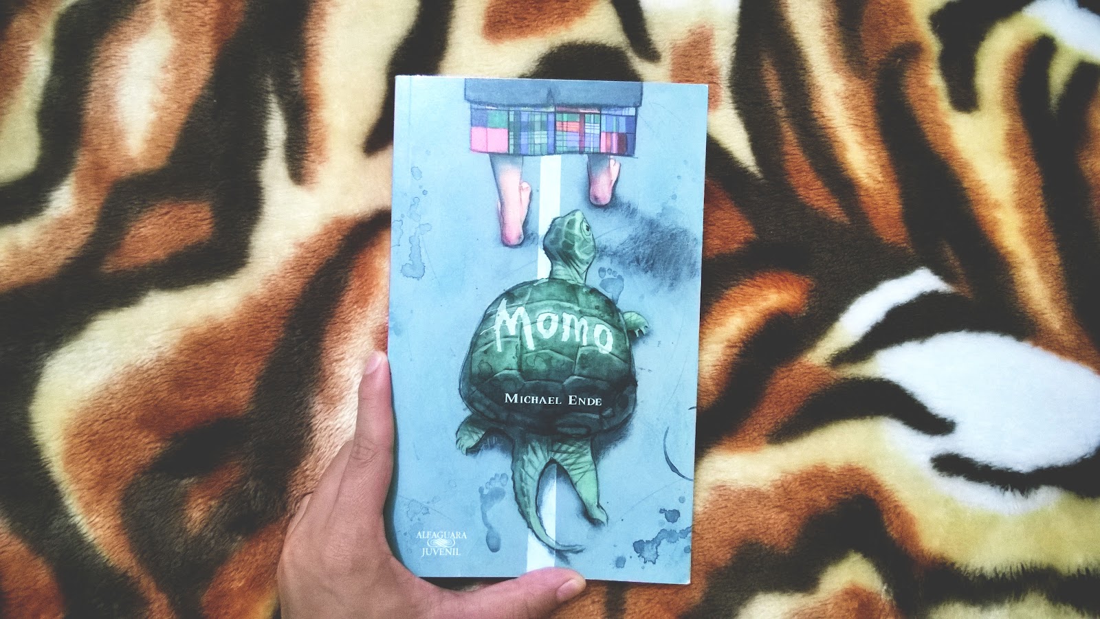 Reseña: Momo - Michael Ende