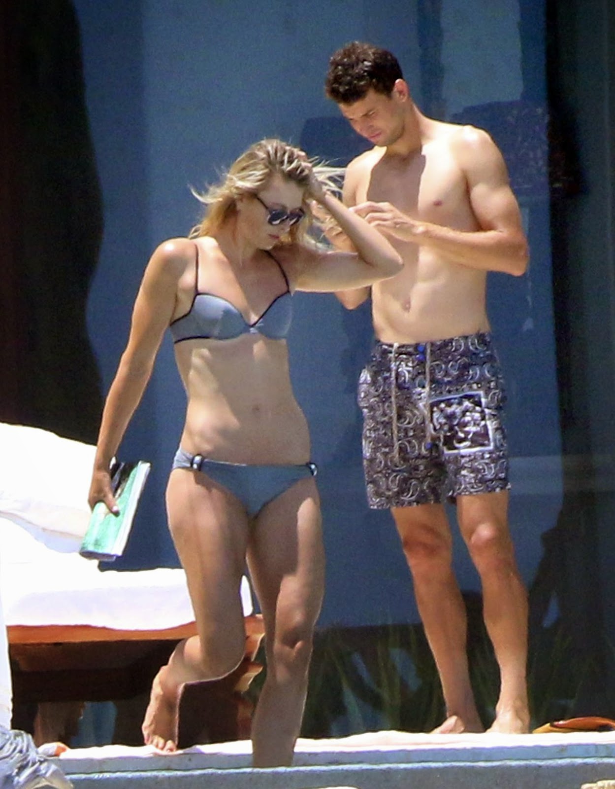 Maria Sharapova Flaunts Bikini Body On Mexican Holiday With Grigor Dimitrov