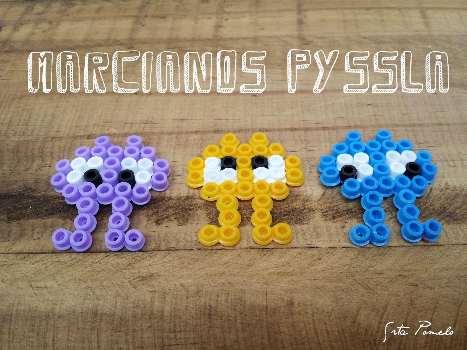 Srta Pomelo: Jugando de nuevo con Pyssla.