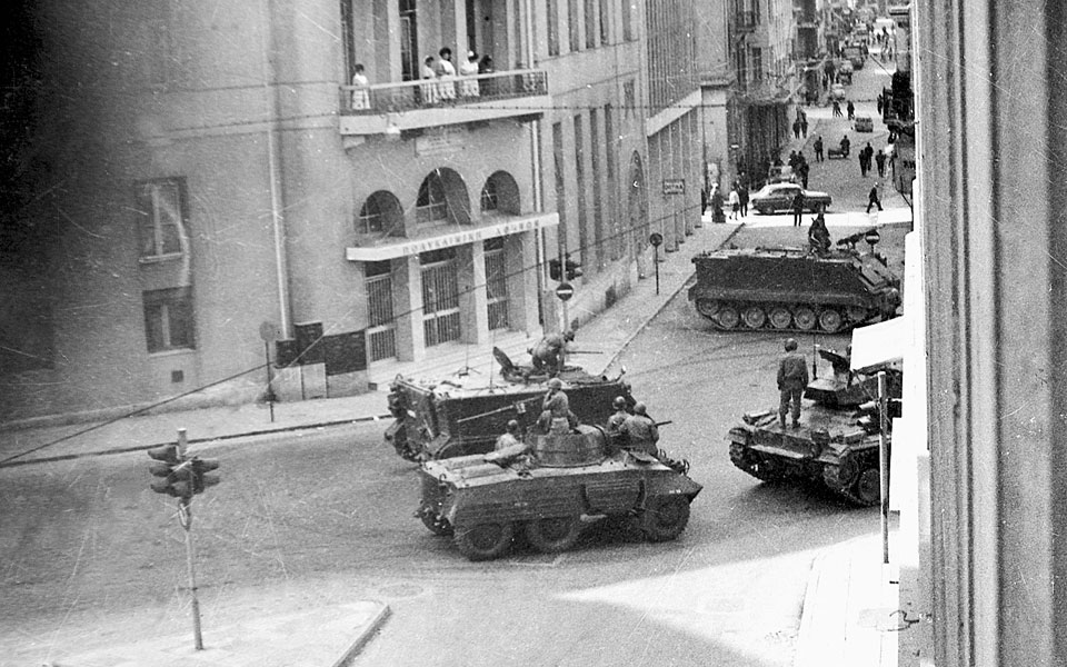 ΝΕΩΤΕΡΗ ΕΛΛΗΝΙΚΗ ΙΣΤΟΡΙΑ: 1968: Το «Σύνταγμα» της δικτατορίας
