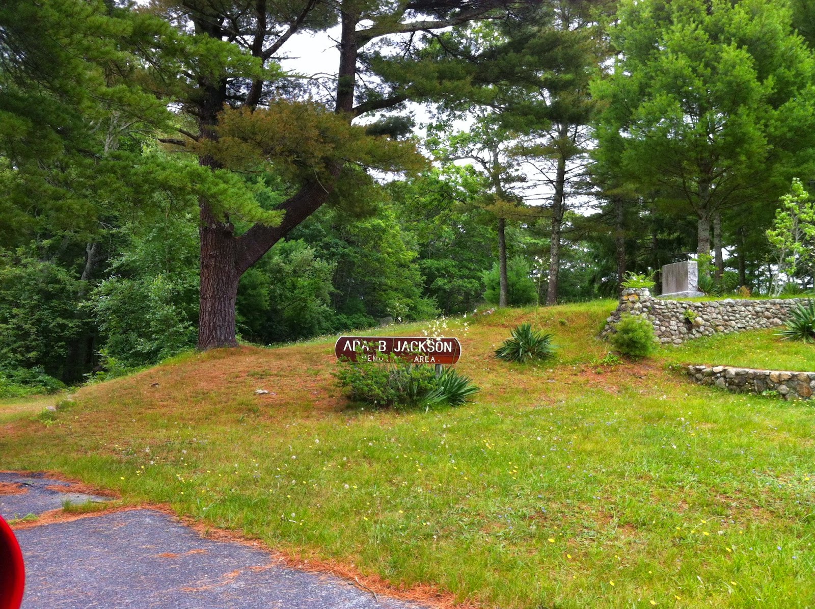 Wicked Awesome History: Old Bourne Cemetery
