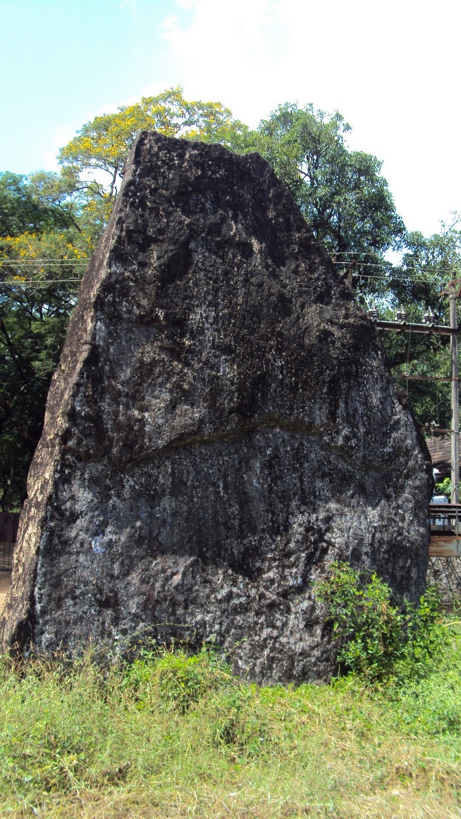 HISTORY CLUB FOR STUDENTS: Megalithic monuments