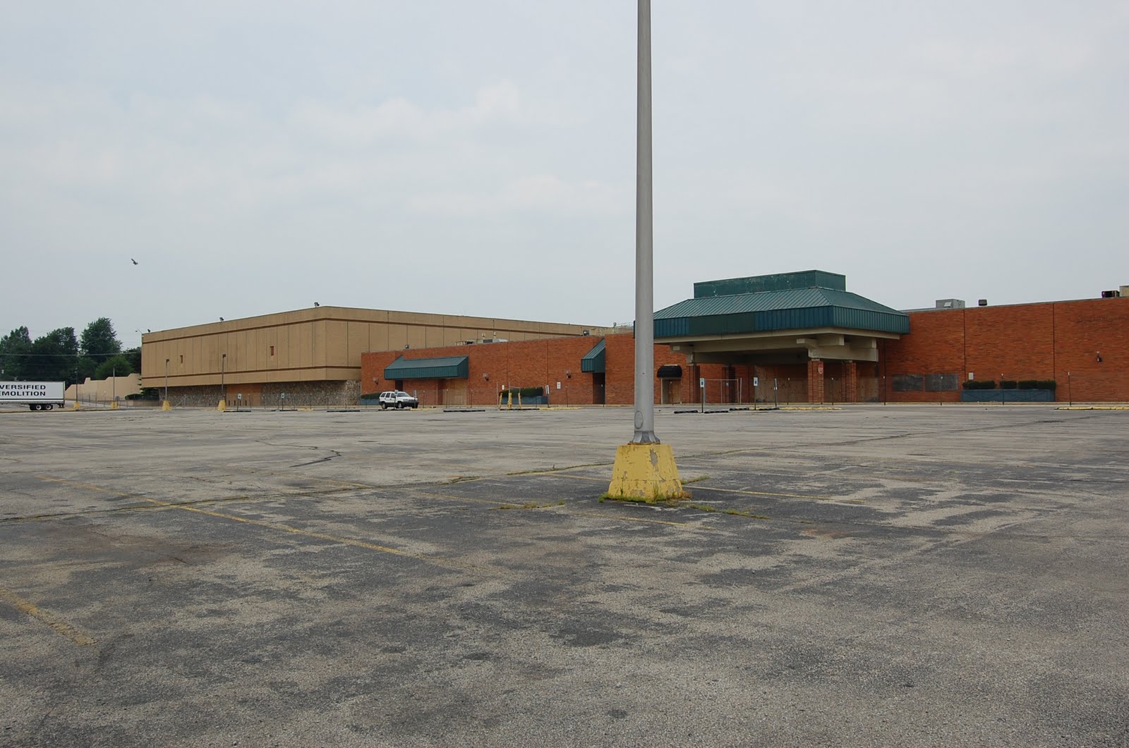 Unusual Kentucky: Goodbye, Lexington Mall