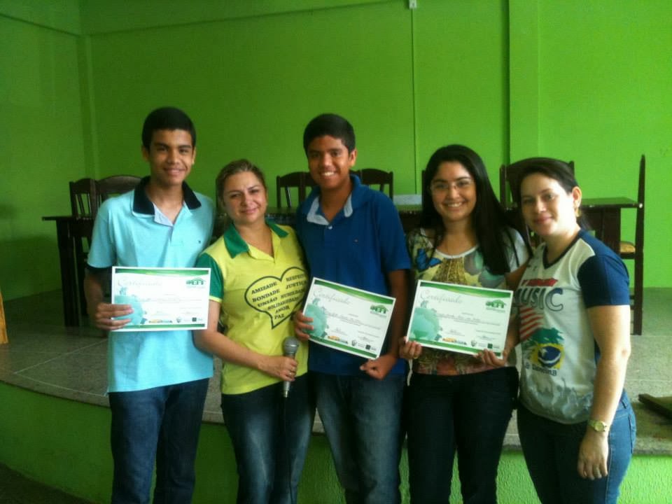 Blog do CEB: Entrega de medalhas e certificados - Projeto Alunos nota 10